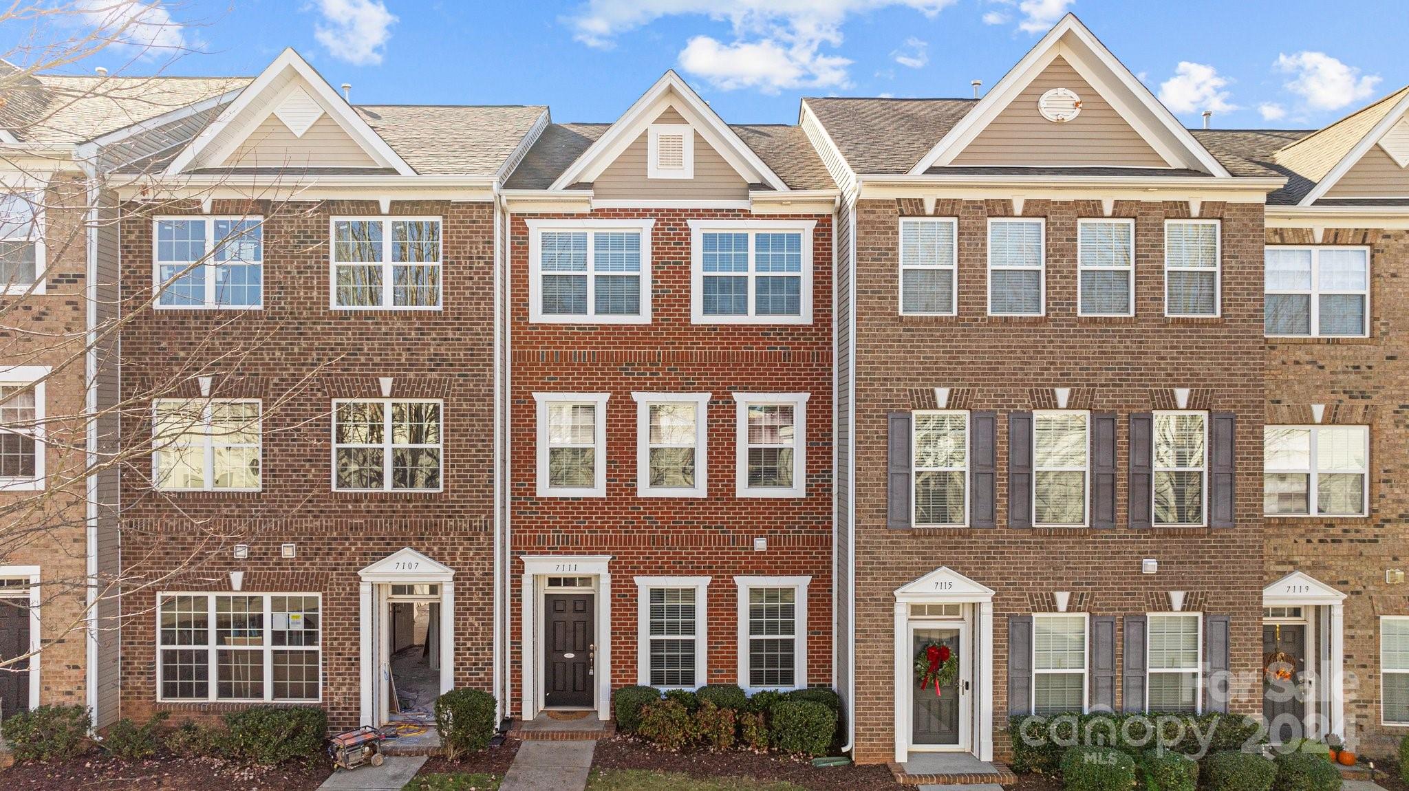 7111 Brighton Park Dr, Mint Hill, NC 28227 - MLS 4205397 - Coldwell Banker