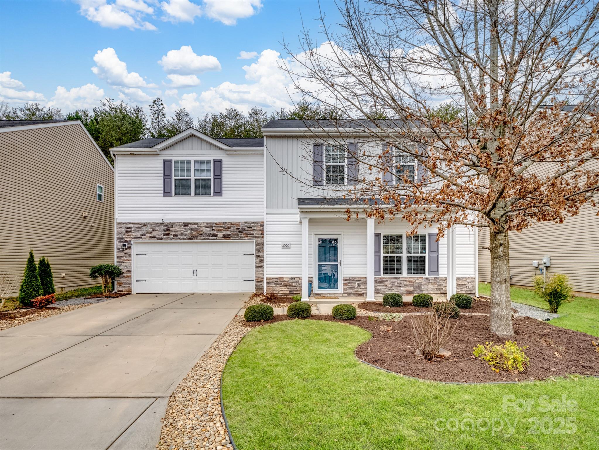 2565 Meadow Crossing Dr, Dallas, NC 28034 - MLS 4205885 - Coldwell Banker