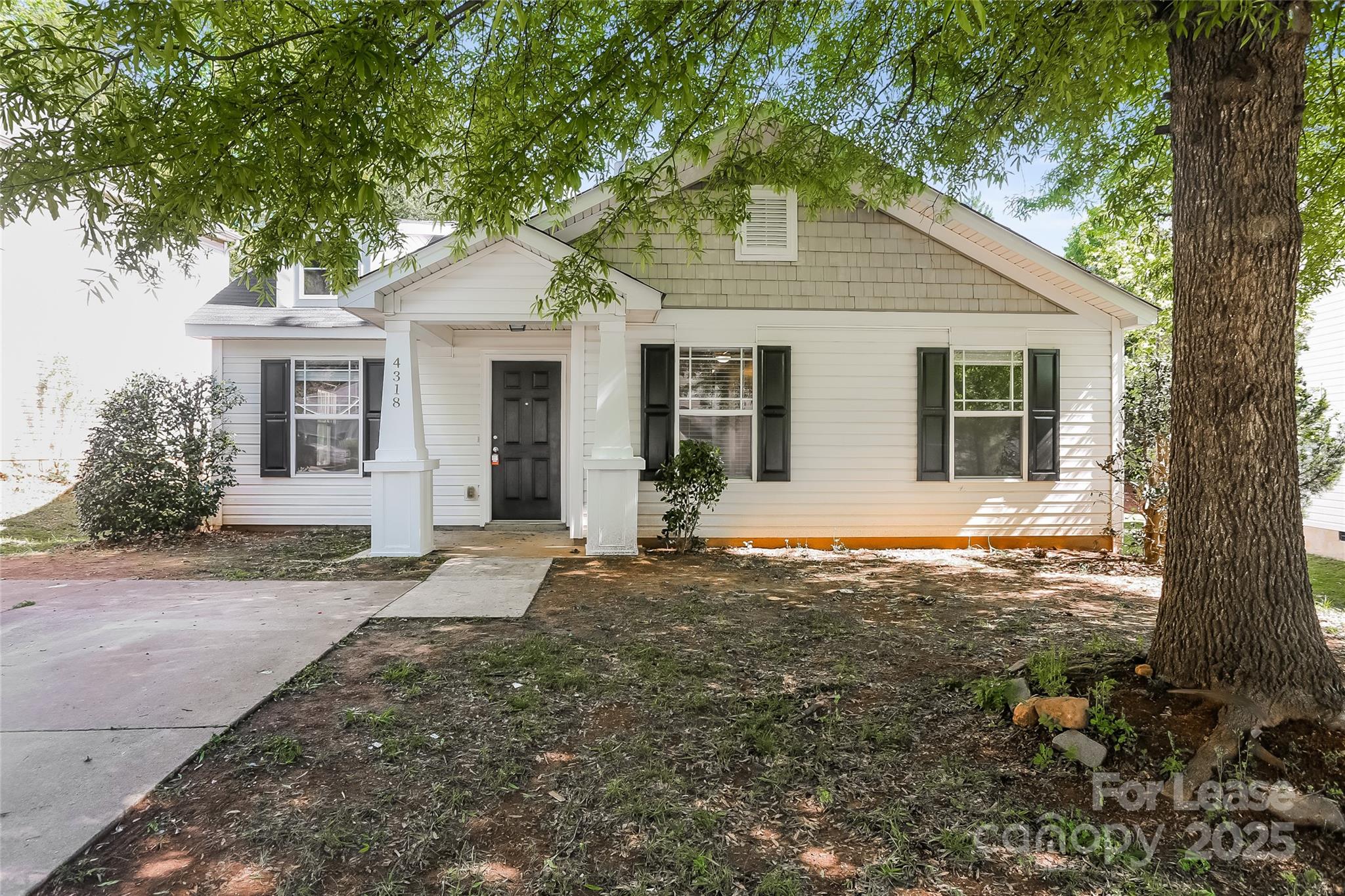 4318 Cochran Farm Ln, Charlotte, NC 28269 - MLS 4217867 - Coldwell Banker