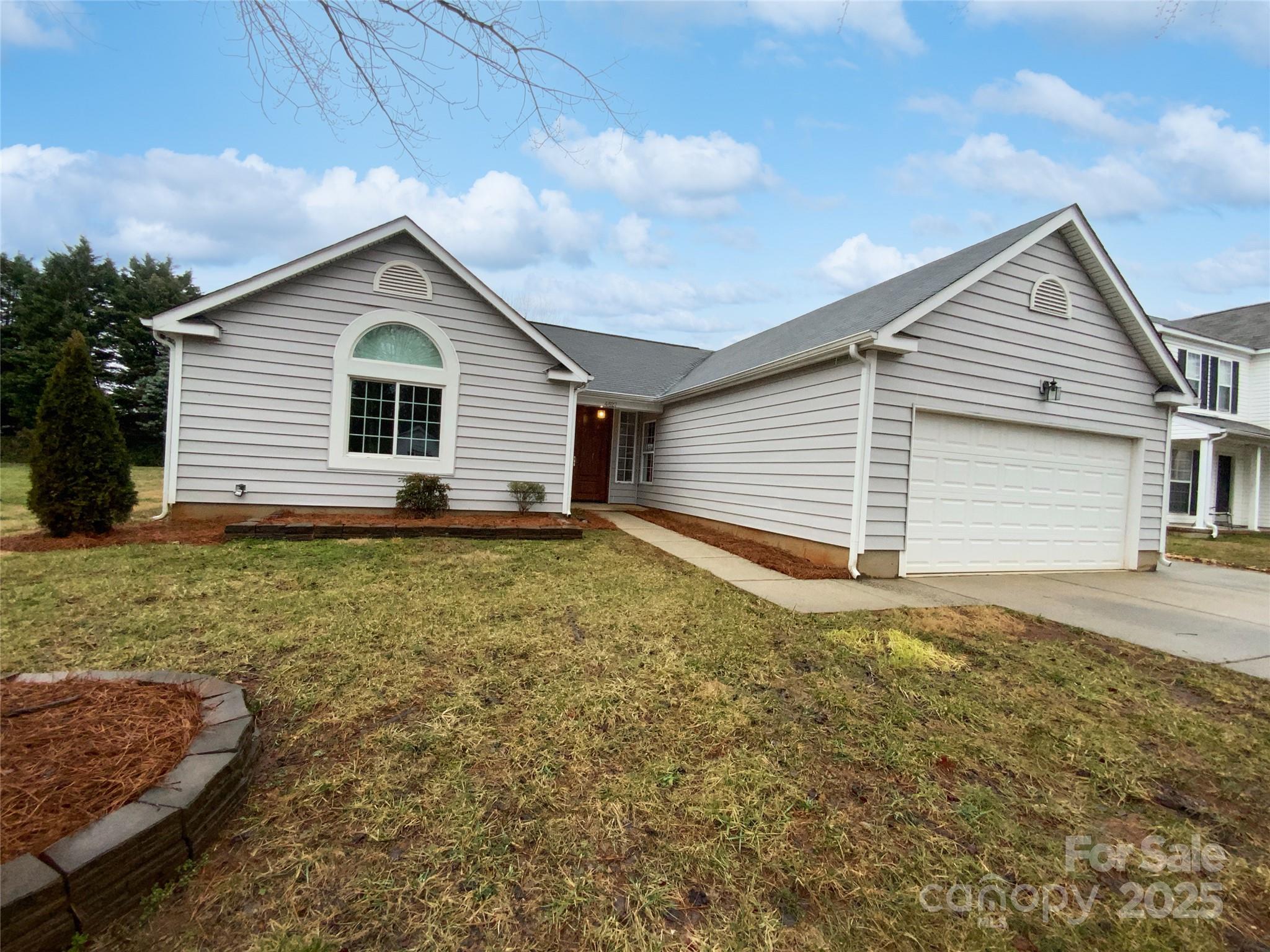4627 Avalon Forest Ln, Charlotte, NC 28269 - MLS 4226807 - Coldwell Banker