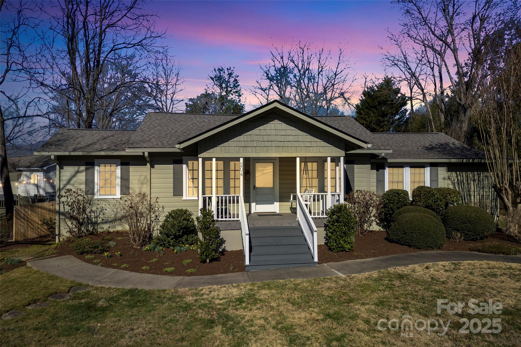 204 S Johnson St, Brevard, NC 28712 - MLS 4227537 - Coldwell Banker
