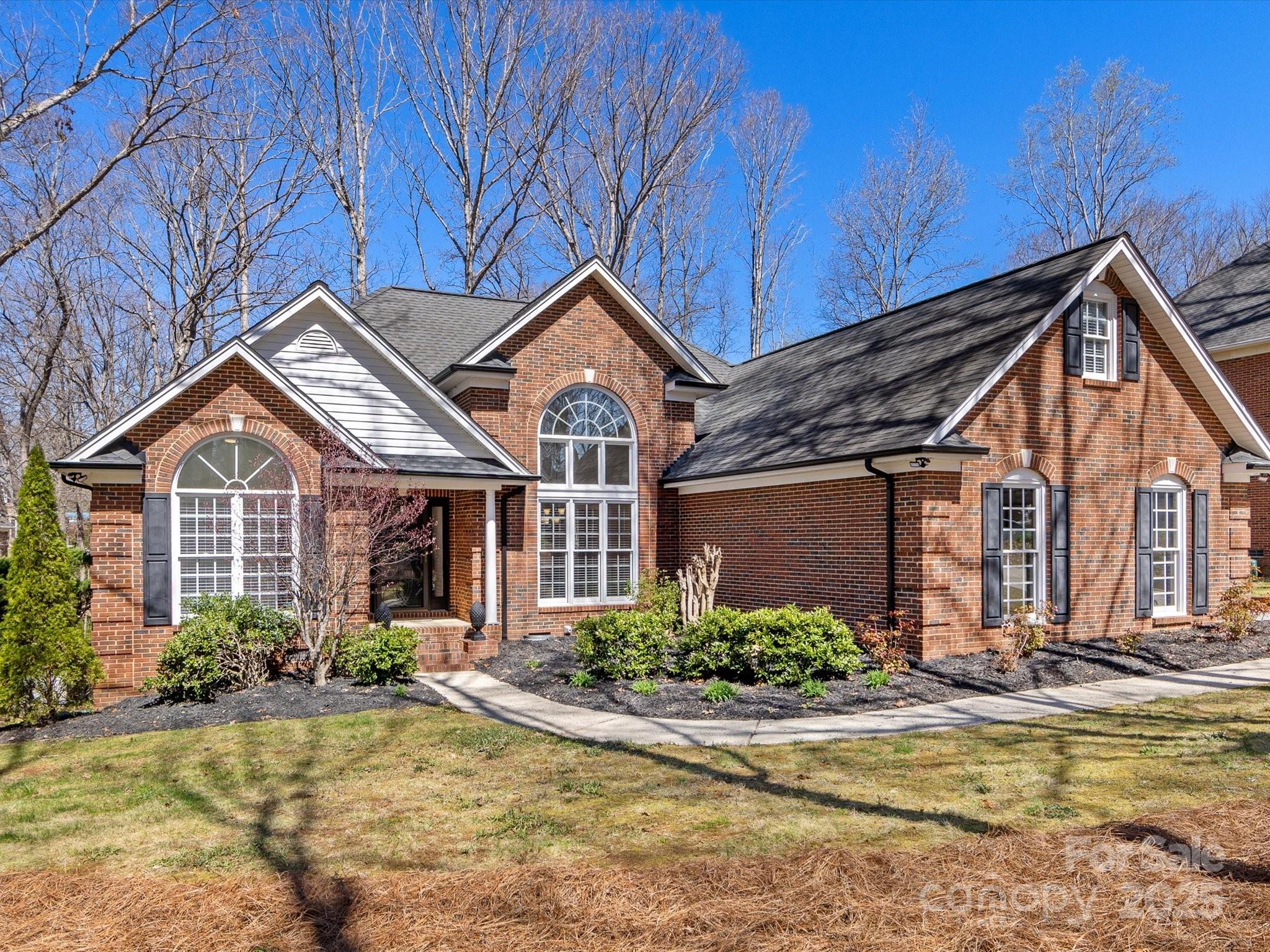 3222 Shadow Lake Ln, Matthews, NC 28104 - MLS 4235776 - Coldwell Banker