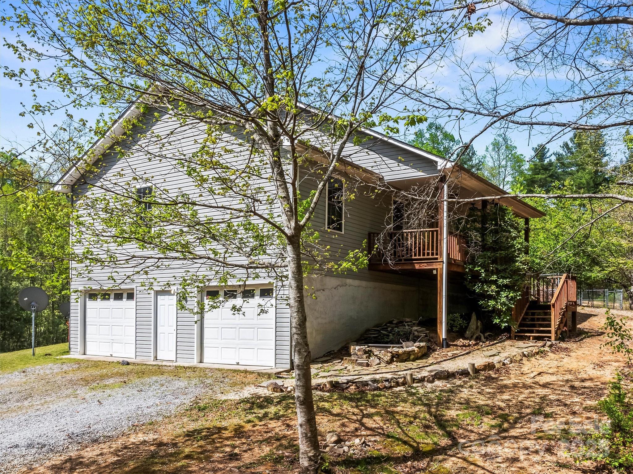 316 Big Raven Ln, Saluda, NC 28773 - MLS 4254113 - Coldwell Banker