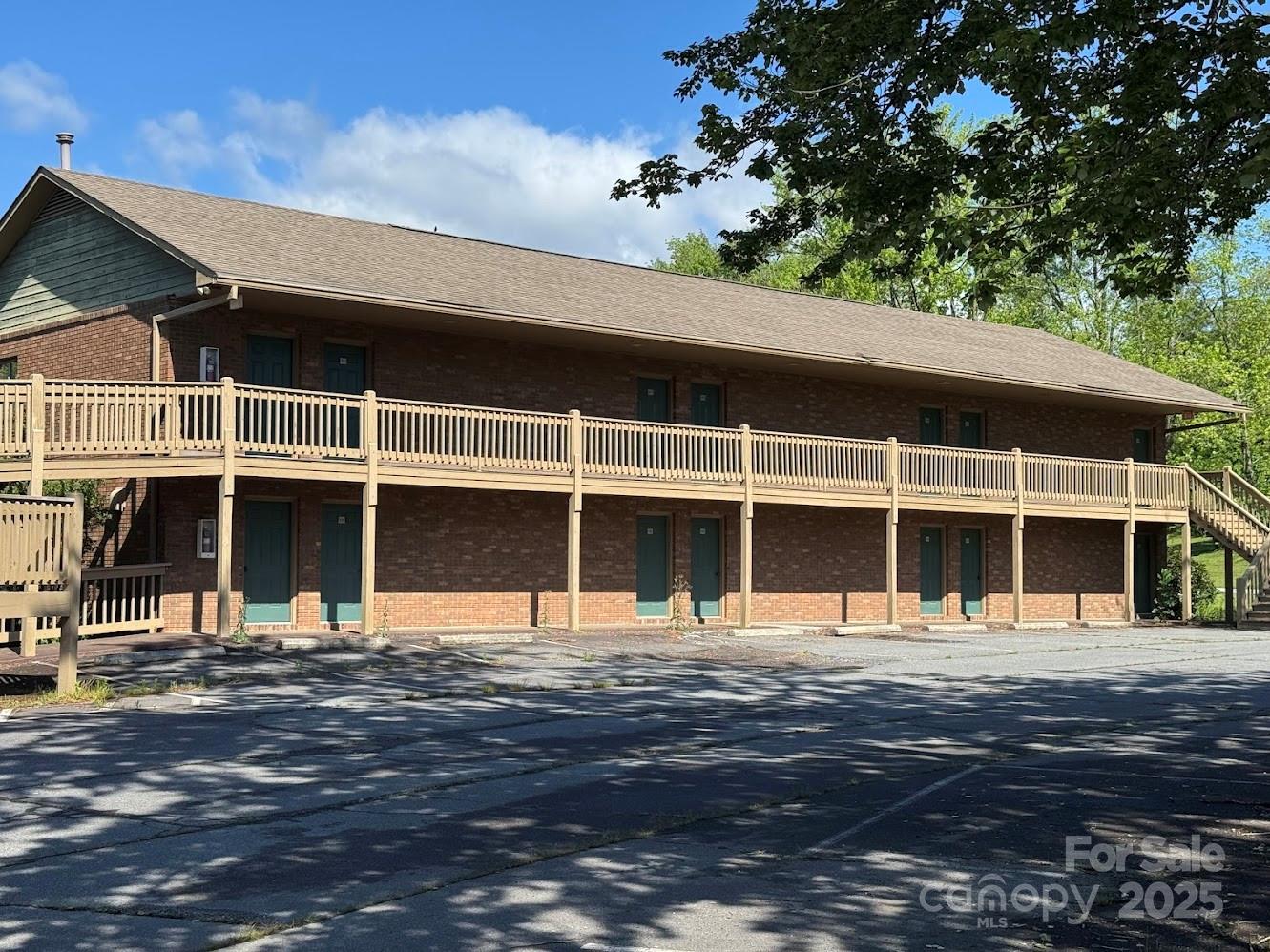 110 Climbing Rose Ln, Etowah, NC 28729 - MLS 4257213 - Coldwell Banker