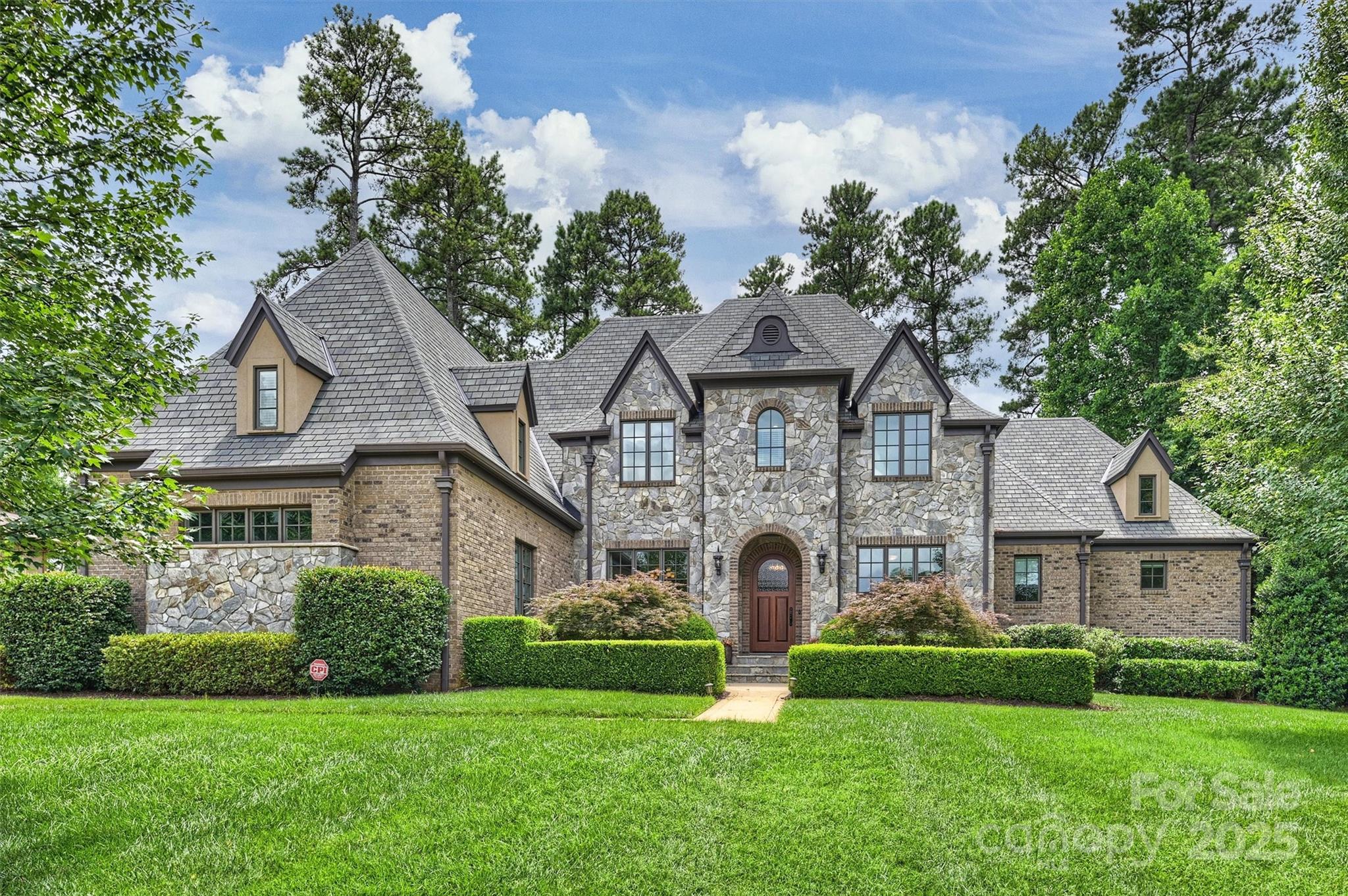 3032 Kings Manor Dr, Matthews, NC 28104 - MLS 4265351 - Coldwell Banker