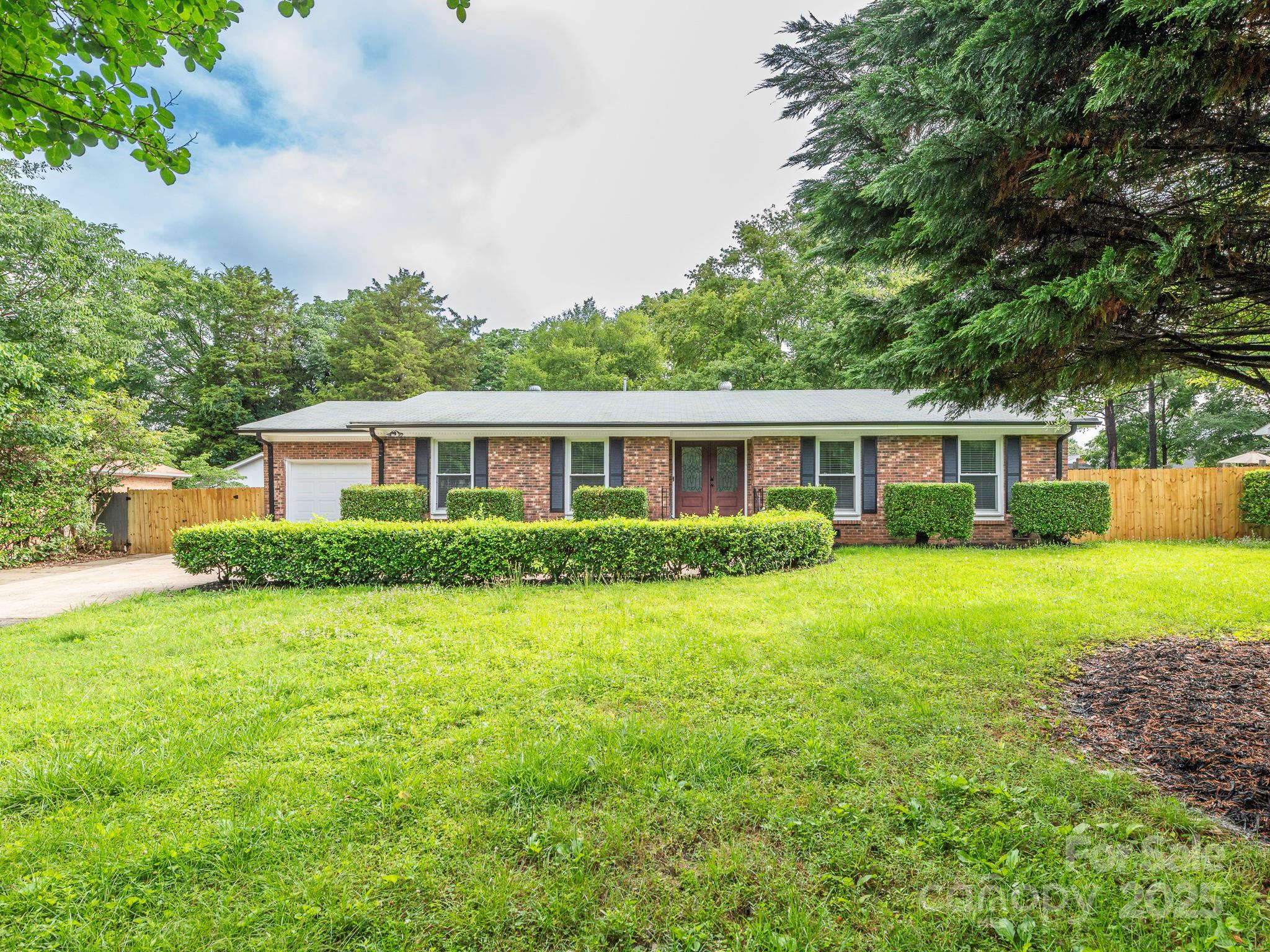 7416 Quail Ridge Dr, Charlotte, NC 28226 - MLS 4270976 - Coldwell Banker