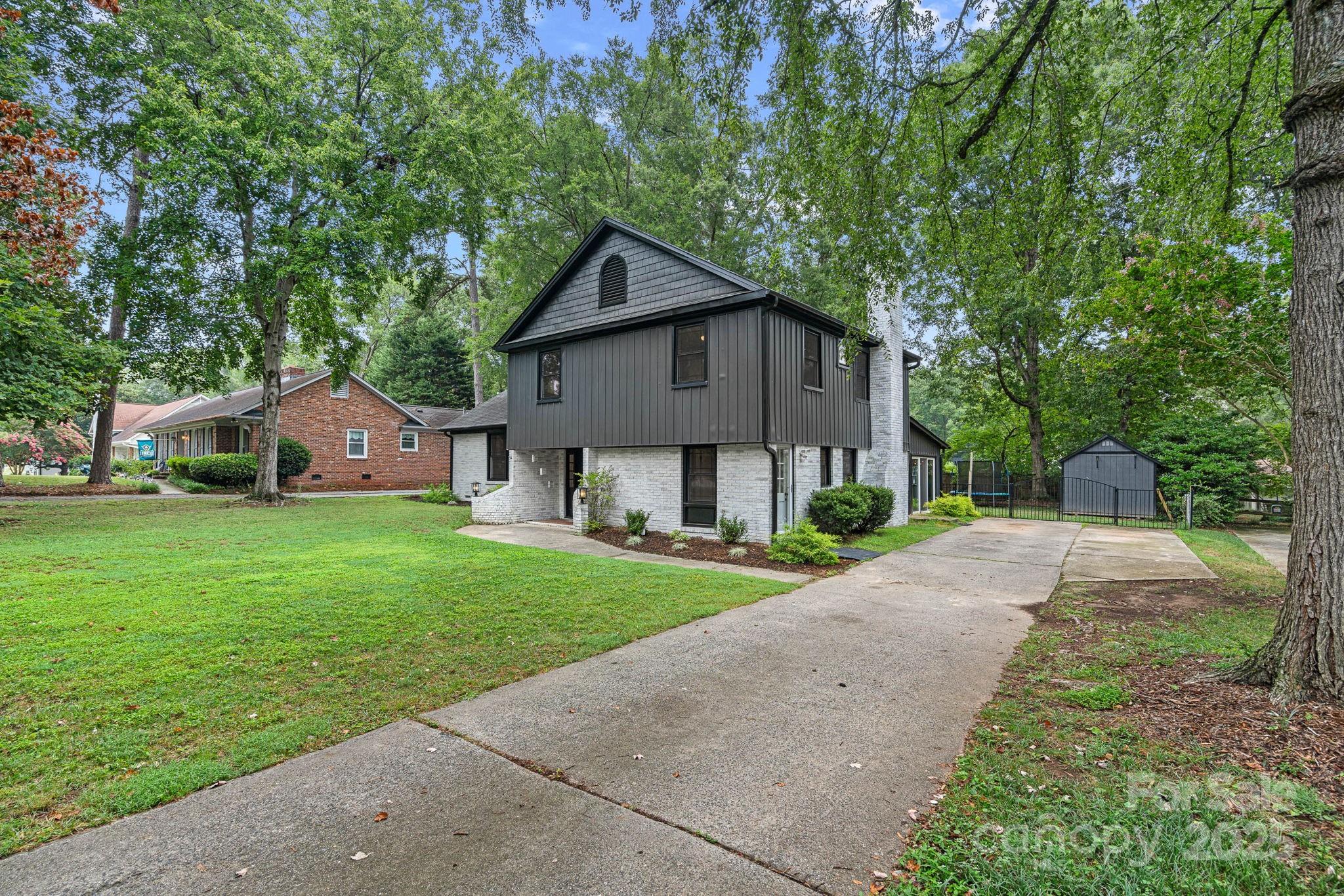1108 Braeburn Rd, Charlotte, NC 28211 - MLS 4279037 - Coldwell Banker