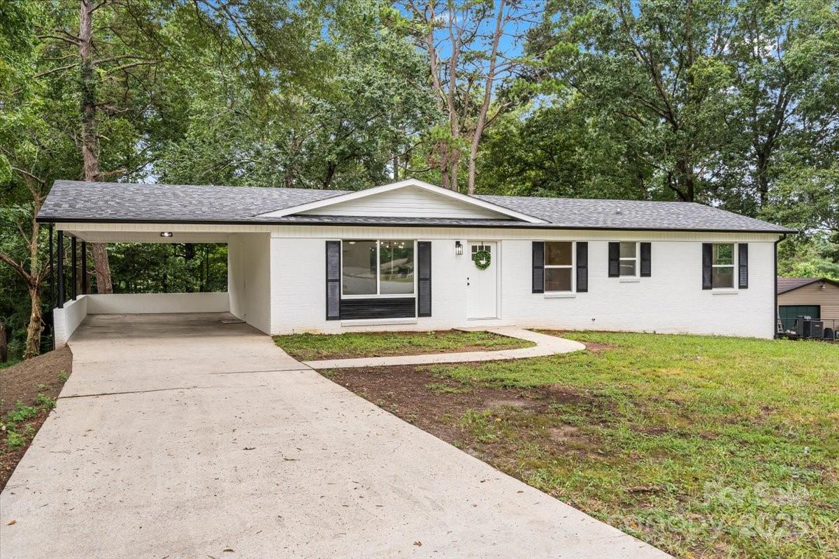 3030 Mac Dr, Hudson, NC 28638 - MLS 4289028 - Coldwell Banker