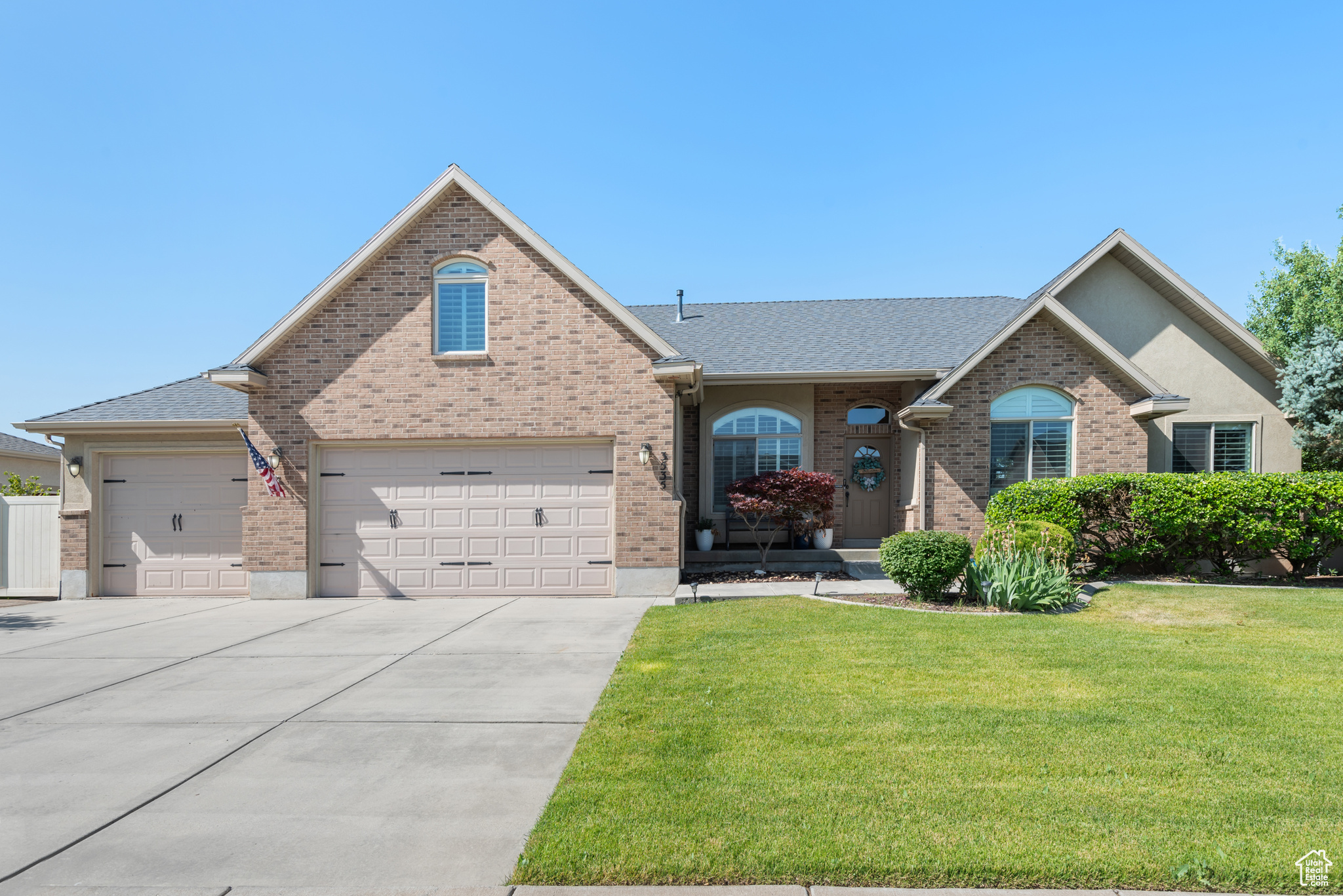 3535 W Overlook Dr, Layton, UT 84041 - MLS 2094182 - Coldwell Banker