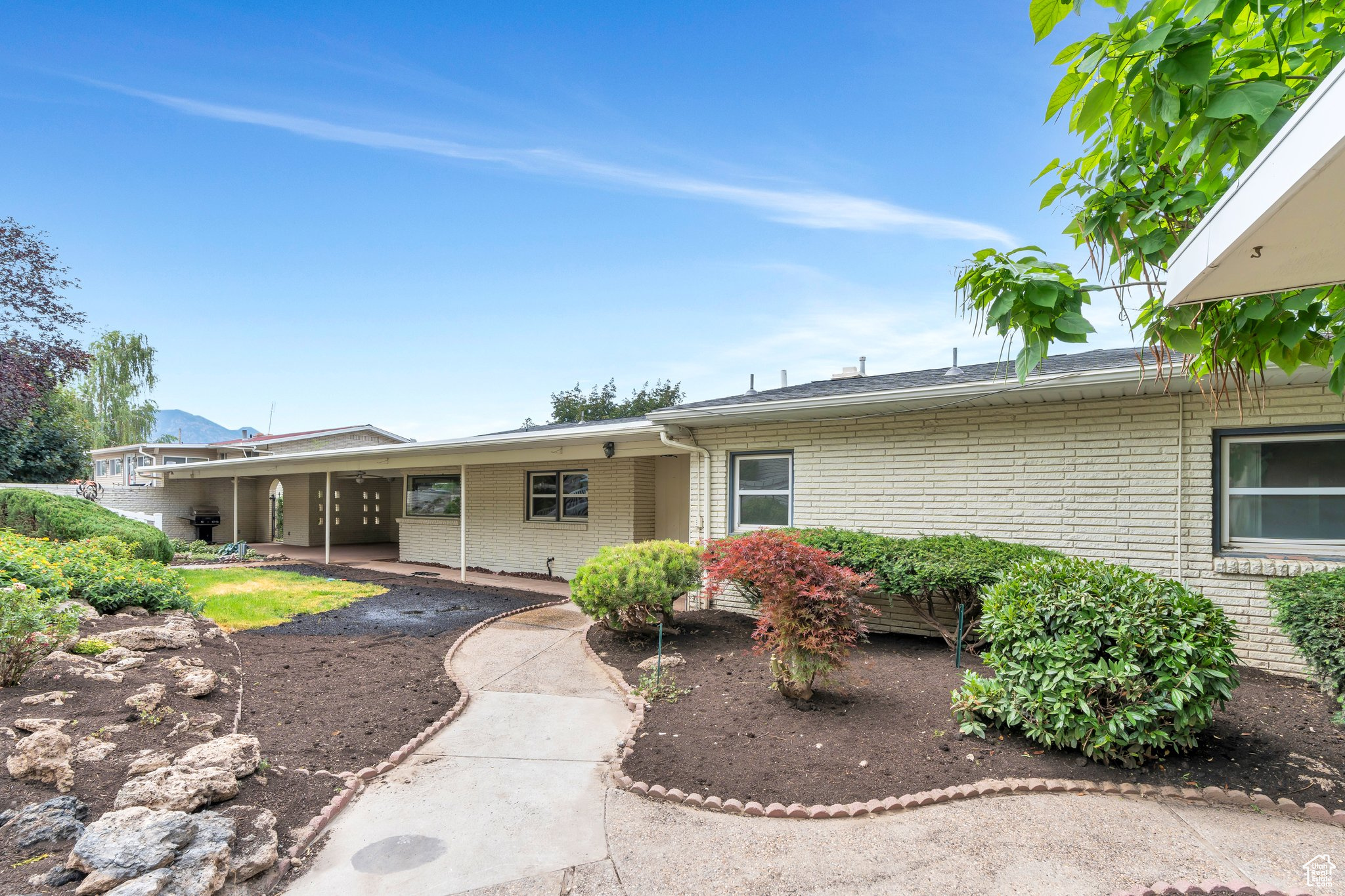 740 E Bowl Dr, Orem, UT 84097 - MLS 2096561 - Coldwell Banker