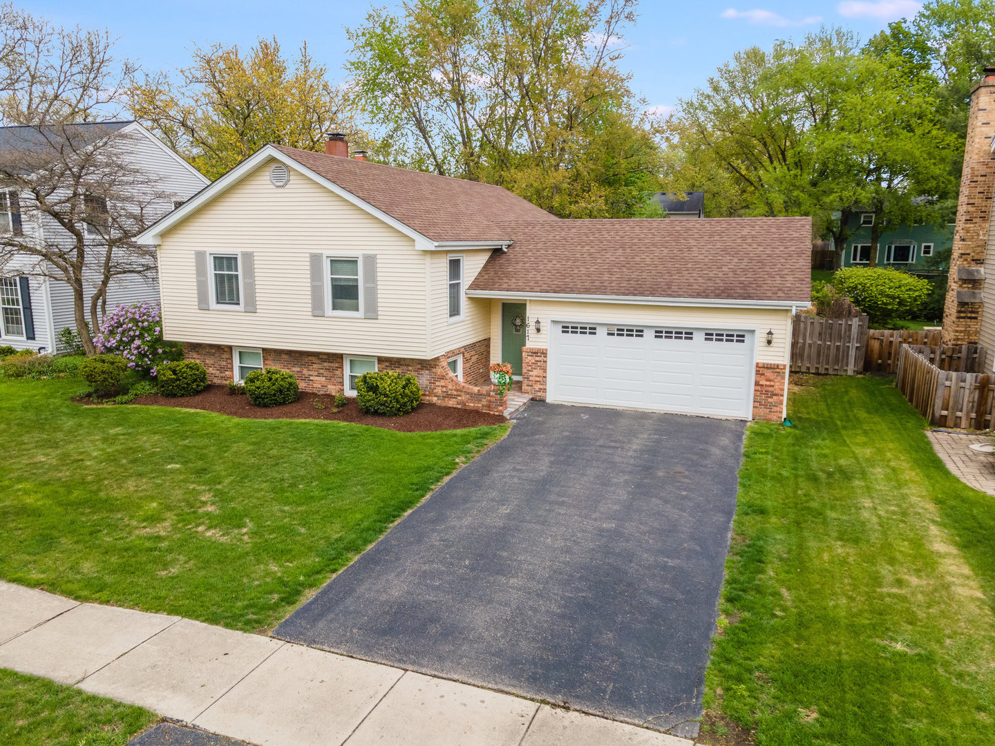 1617 Orth Dr, Wheaton, IL 60189 - MLS 12358066 - Coldwell Banker