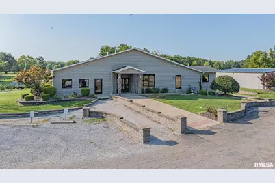 2801 Putter Dr, Centralia, IL 62801 - MLS EB454656 - Coldwell Banker