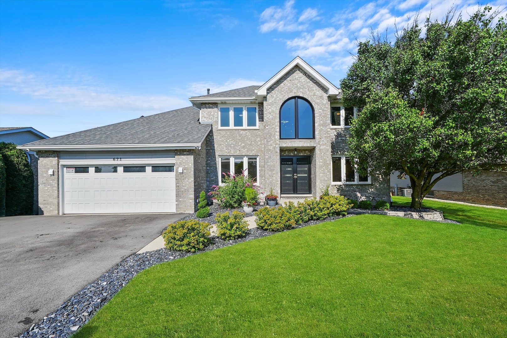 671 Vanderbilt Dr, New Lenox, IL 60451 - MLS 12059488 - Coldwell Banker