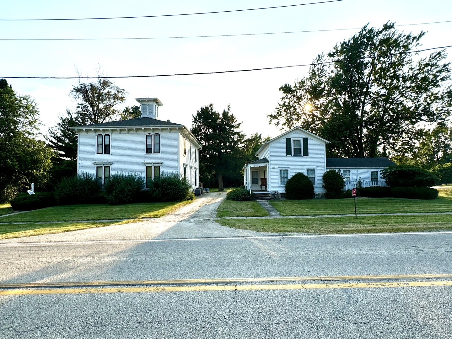 1N326 LaFox Rd, La Fox, IL 60147 - MLS 12088782 - Coldwell Banker