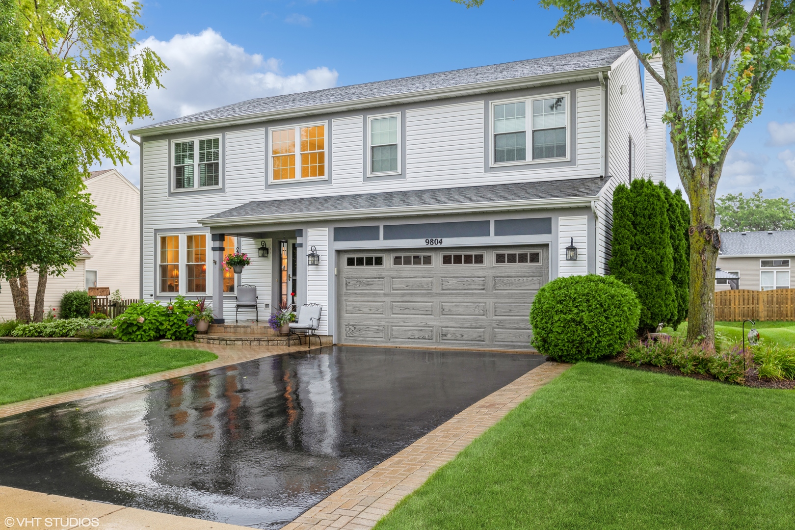 9804 Bedford Dr, Huntley, IL 60142 - MLS 12203334 - Coldwell Banker