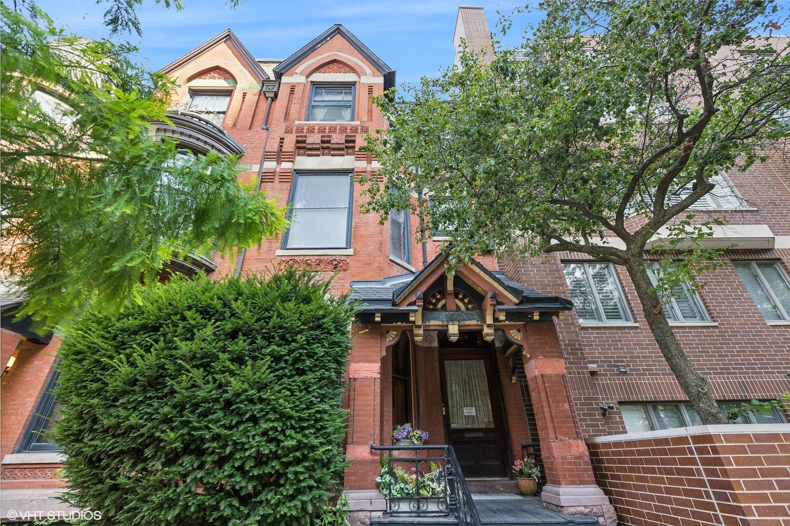 164 W Eugenie St, Chicago, IL 60614 - MLS 12204229 - Coldwell Banker