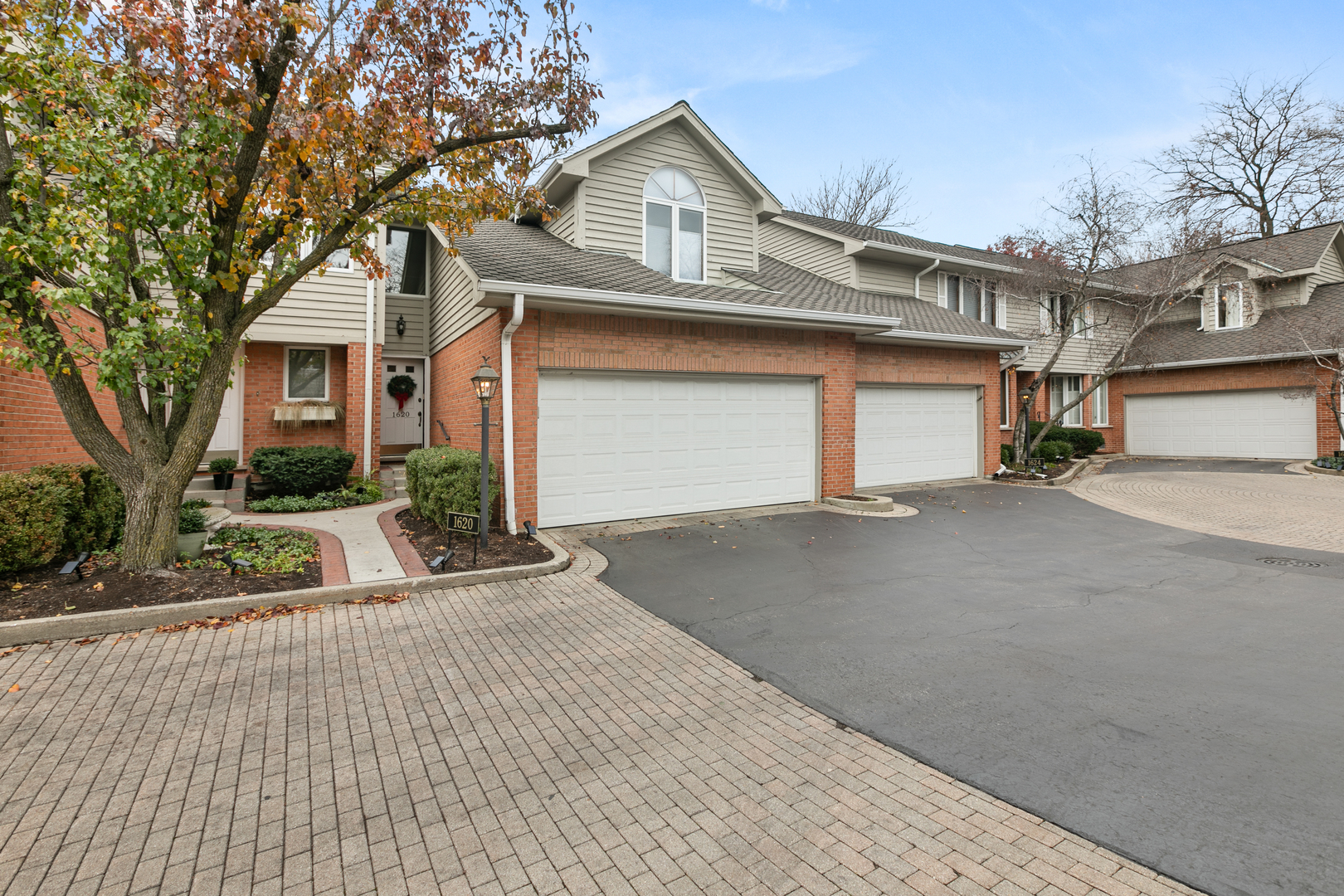 1620 Glenview Rd, Glenview, IL 60025 - MLS 12213963 - Coldwell Banker