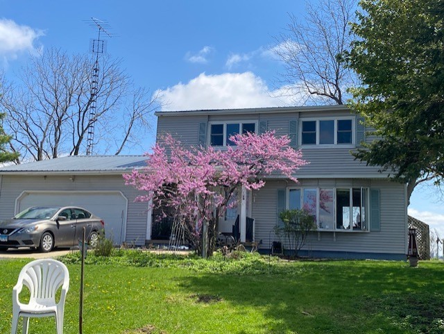 1522 E 7th Rd, Lostant, IL 61334 - MLS 12215525 - Coldwell Banker