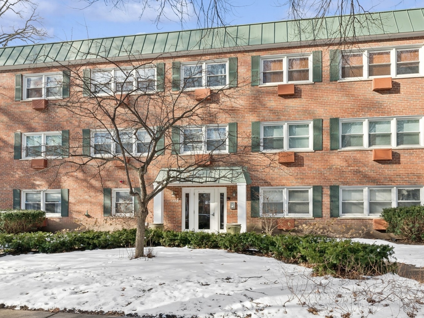 1414 Elmwood Ave #2B, Evanston, IL 60201 - MLS 12259013 - Coldwell Banker