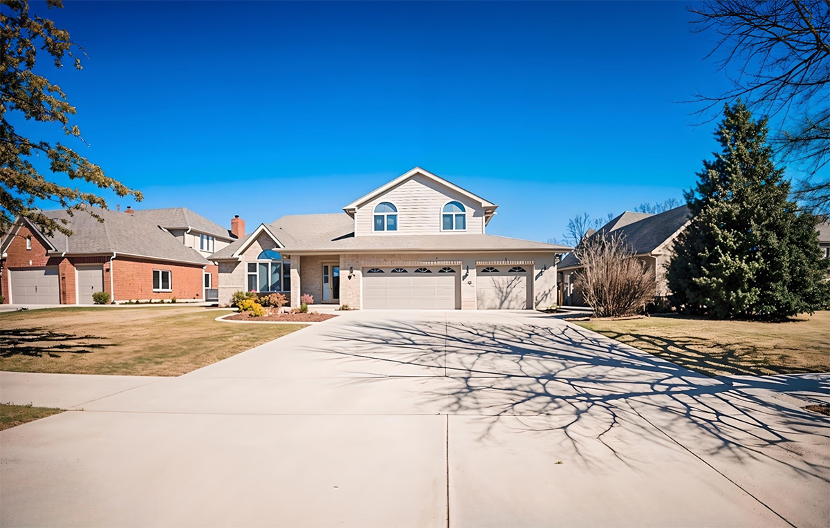 17045 Kerry Ave, Orland Park, IL 60467 - MLS 12292772 - Coldwell Banker