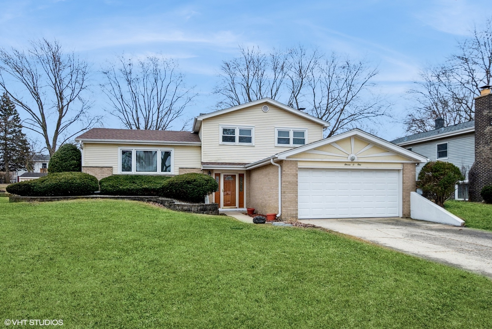 1101 Ironwood Ave, Darien, IL 60561 - MLS 12307069 - Coldwell Banker