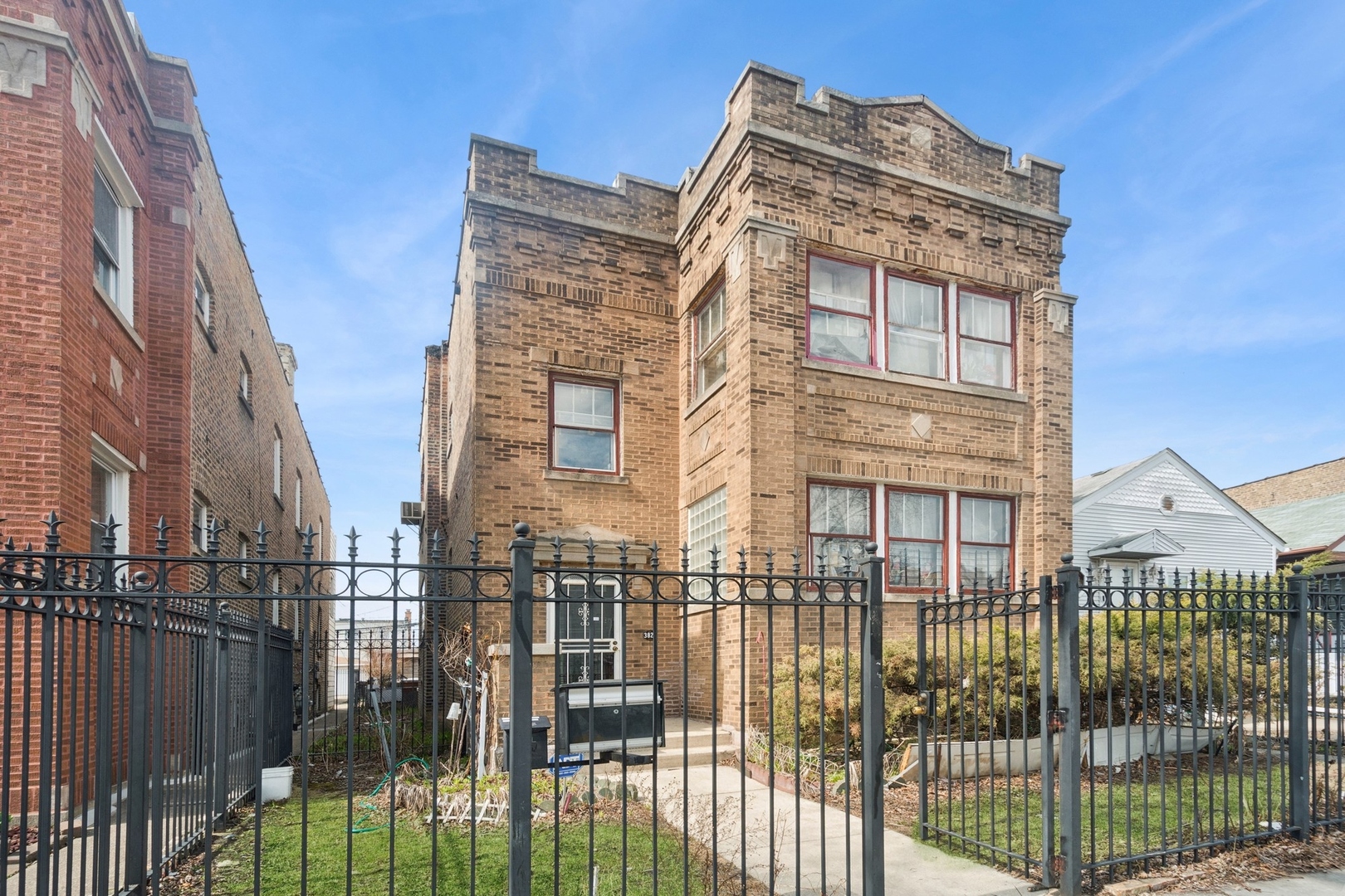 3822 N Kimball Ave, Chicago, IL 60618 - MLS 12319183 - Coldwell Banker