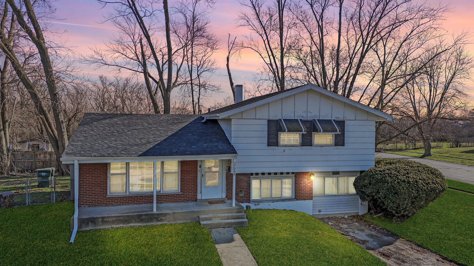 17309 Central Park Ave, Hazel Crest, IL 60429 - MLS 12327524 - Coldwell ...