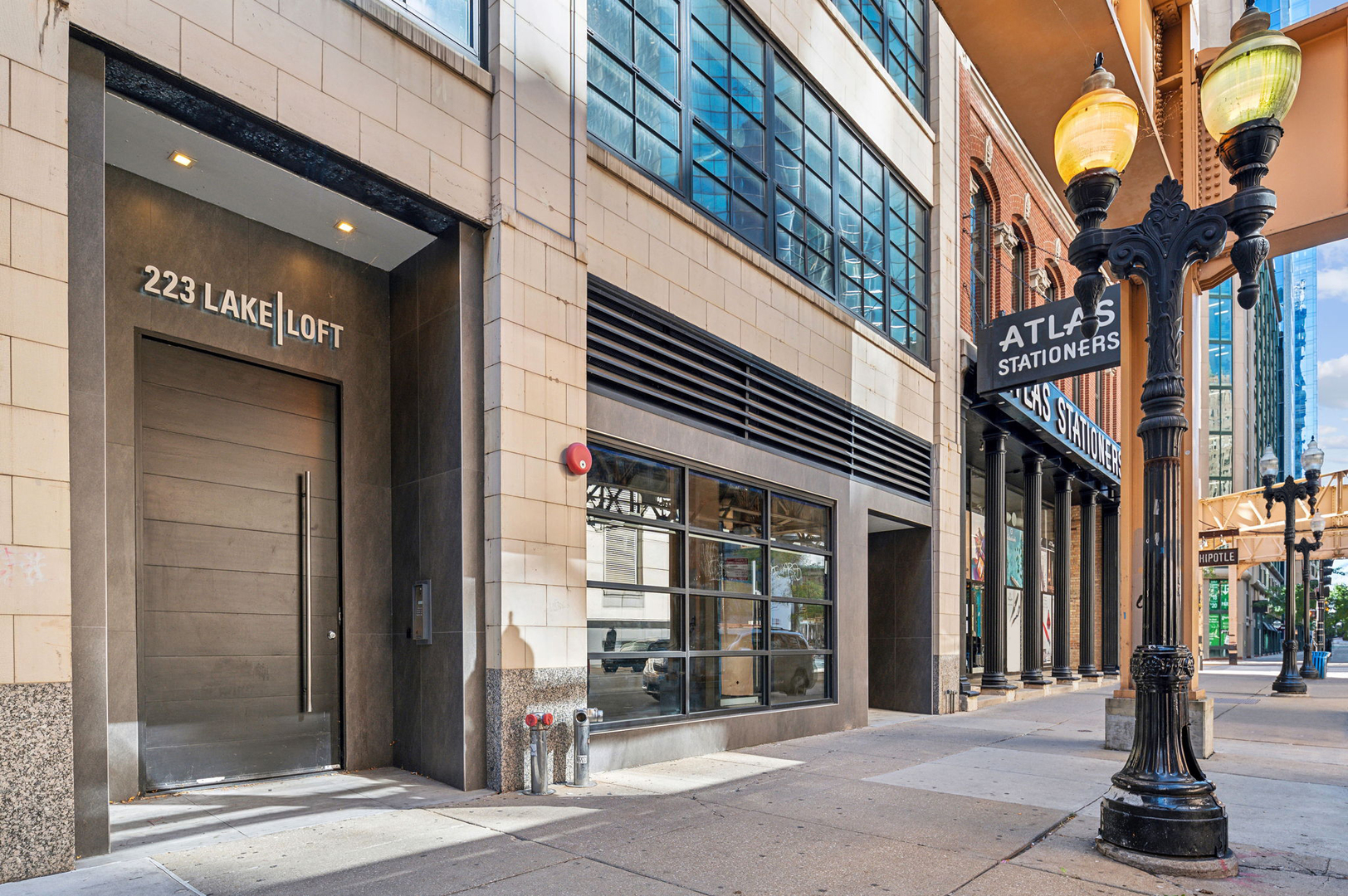 223 W Lake St #4N, Chicago, IL 60606 - MLS 12336261 - Coldwell Banker