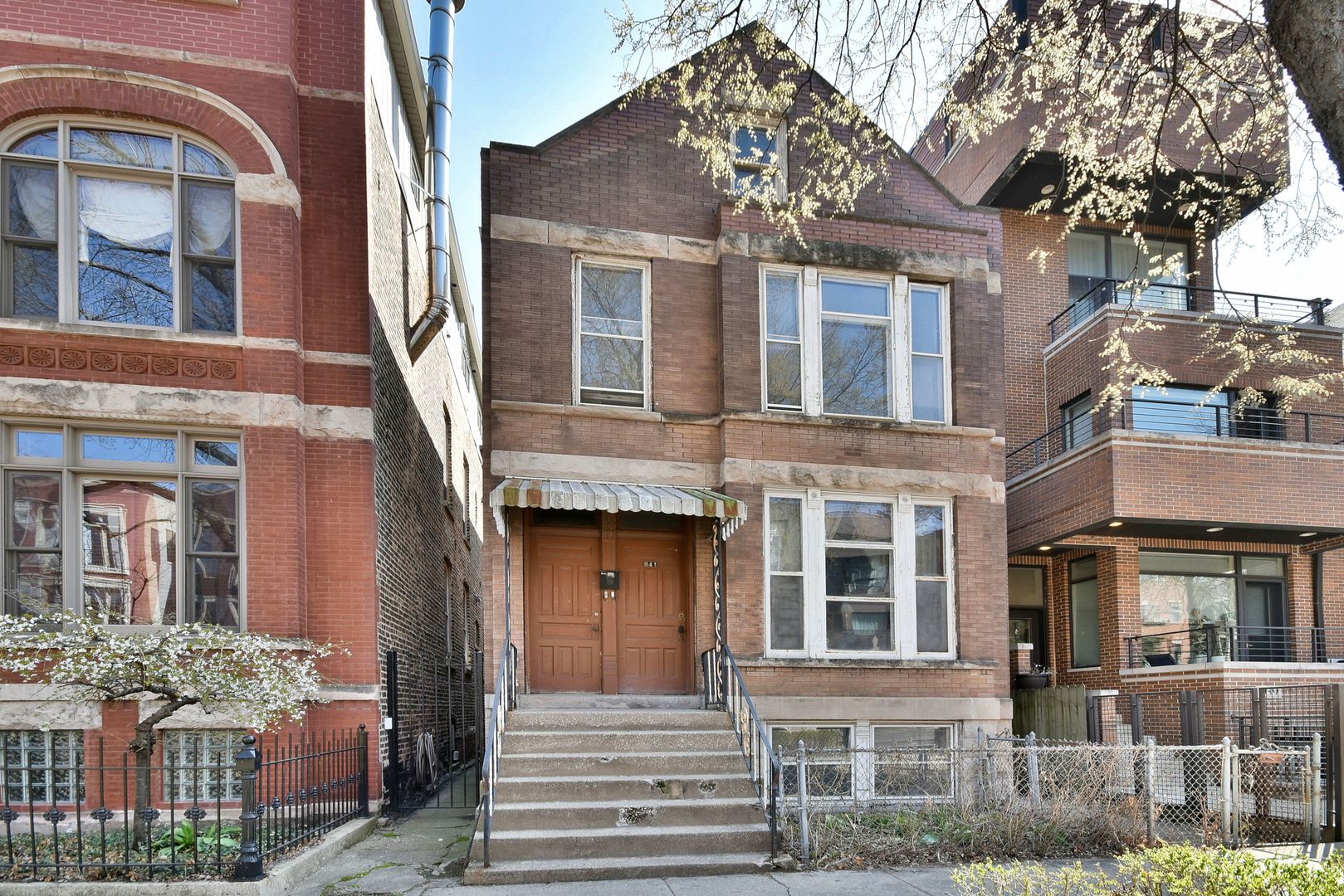 941 N Winchester Ave, Chicago, IL 60622 - MLS 12346081 - Coldwell Banker