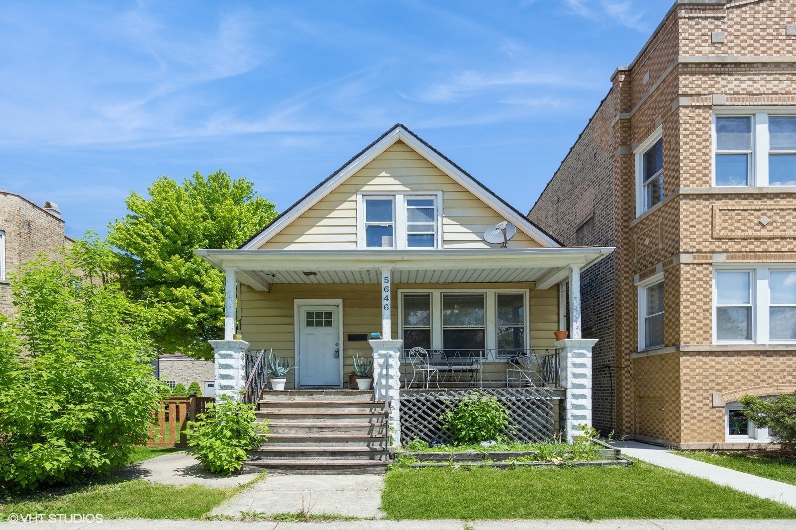 5646 W Grover St, Chicago, IL 60630 - MLS 12359039 - Coldwell Banker