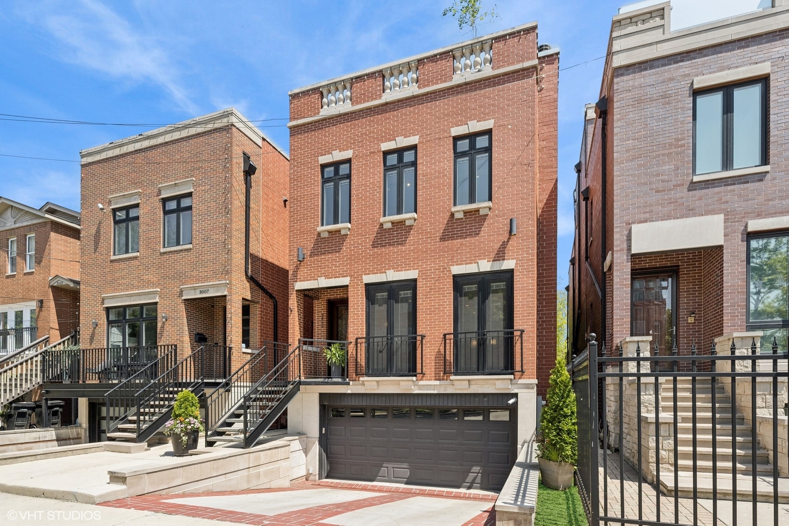 3005 N Honore St, Chicago, IL 60657 - MLS 12364693 - Coldwell Banker