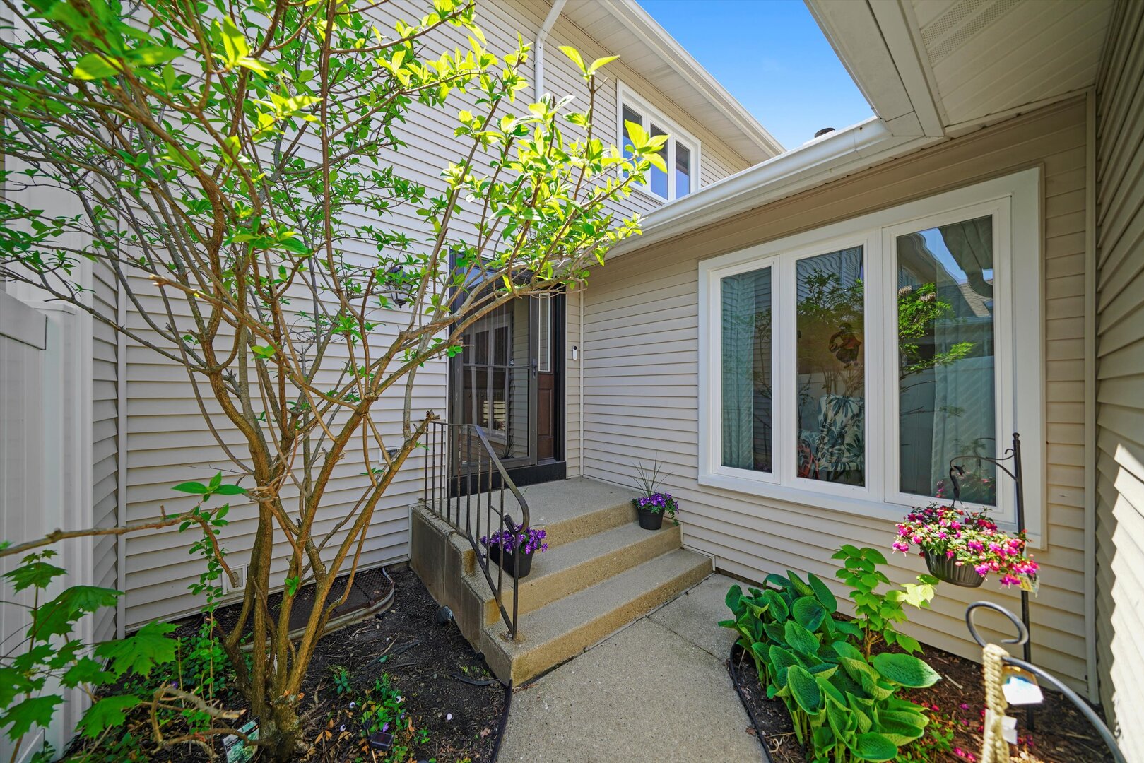 705 Pintail Ct #705, Deerfield, IL 60015 - MLS 12366116 - Coldwell Banker