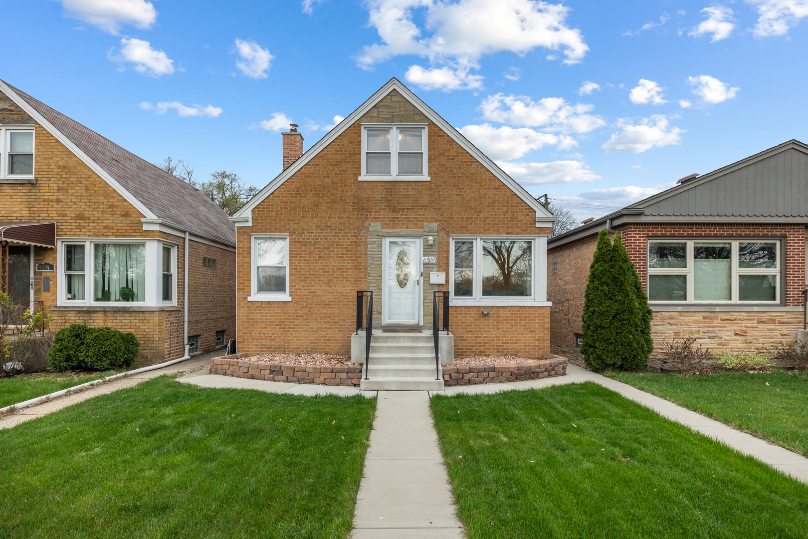 6309 W Devon Ave, Chicago, IL 60646 - MLS 12377182 - Coldwell Banker