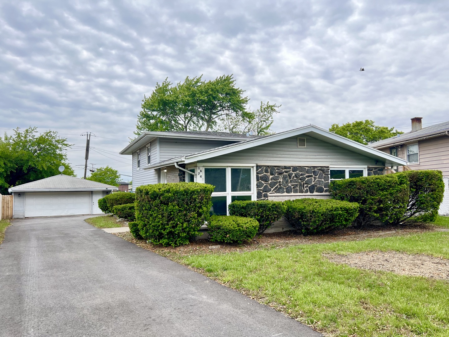 16742 Sunset Ridge Dr, Country Club Hills, IL 60478 - MLS 12381098 ...