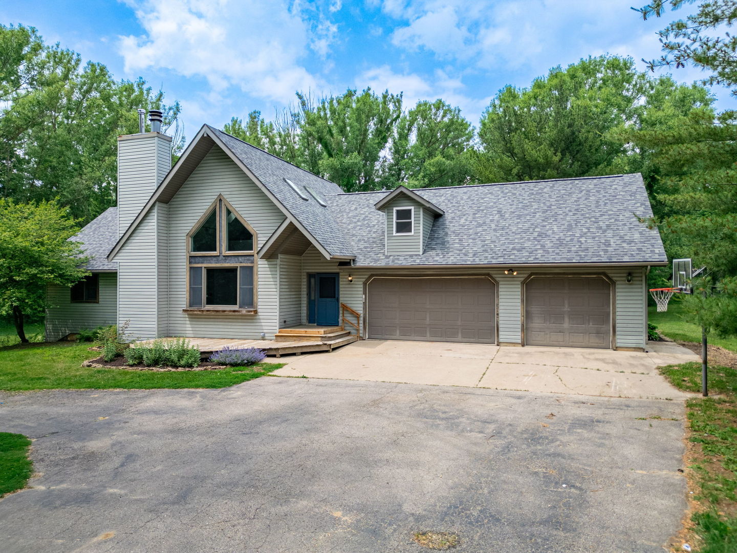 4293 W Rockton Rd, Rockton, IL 61072 - MLS 12393268 - Coldwell Banker