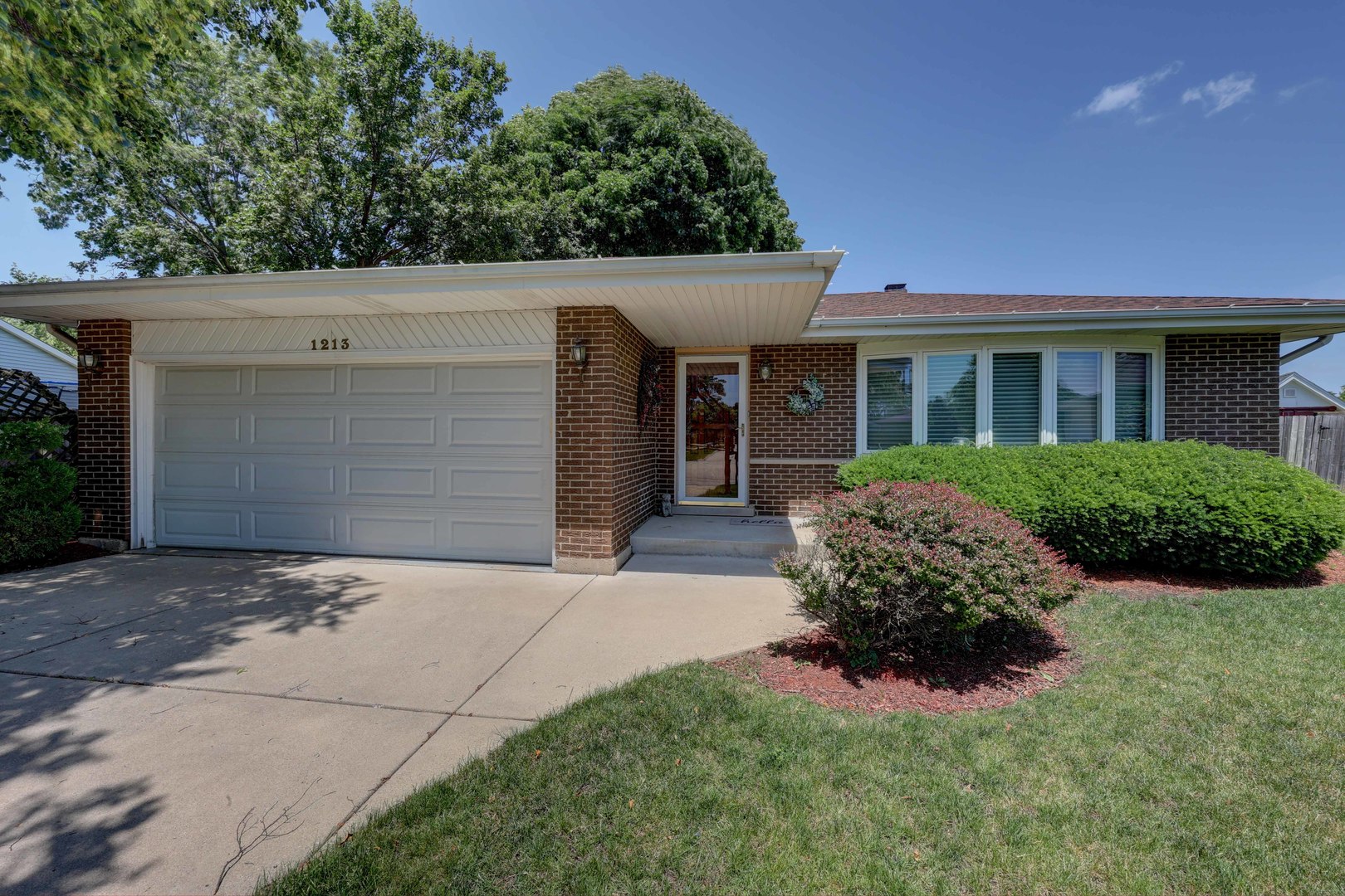 1213 Rose Ct, Bartlett, IL 60103 - MLS 12400618 - Coldwell Banker