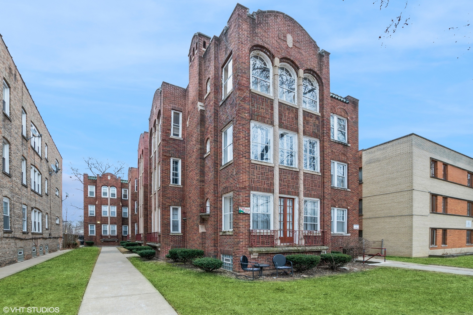 10535 S Hale Ave #1E, Chicago, IL 60643 - MLS 12412087 - Coldwell Banker