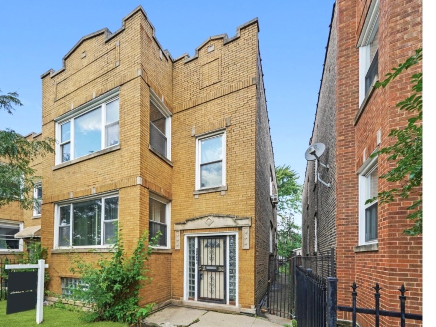 5010 W Division St, Chicago, IL 60651 - MLS 12447144 - Coldwell Banker