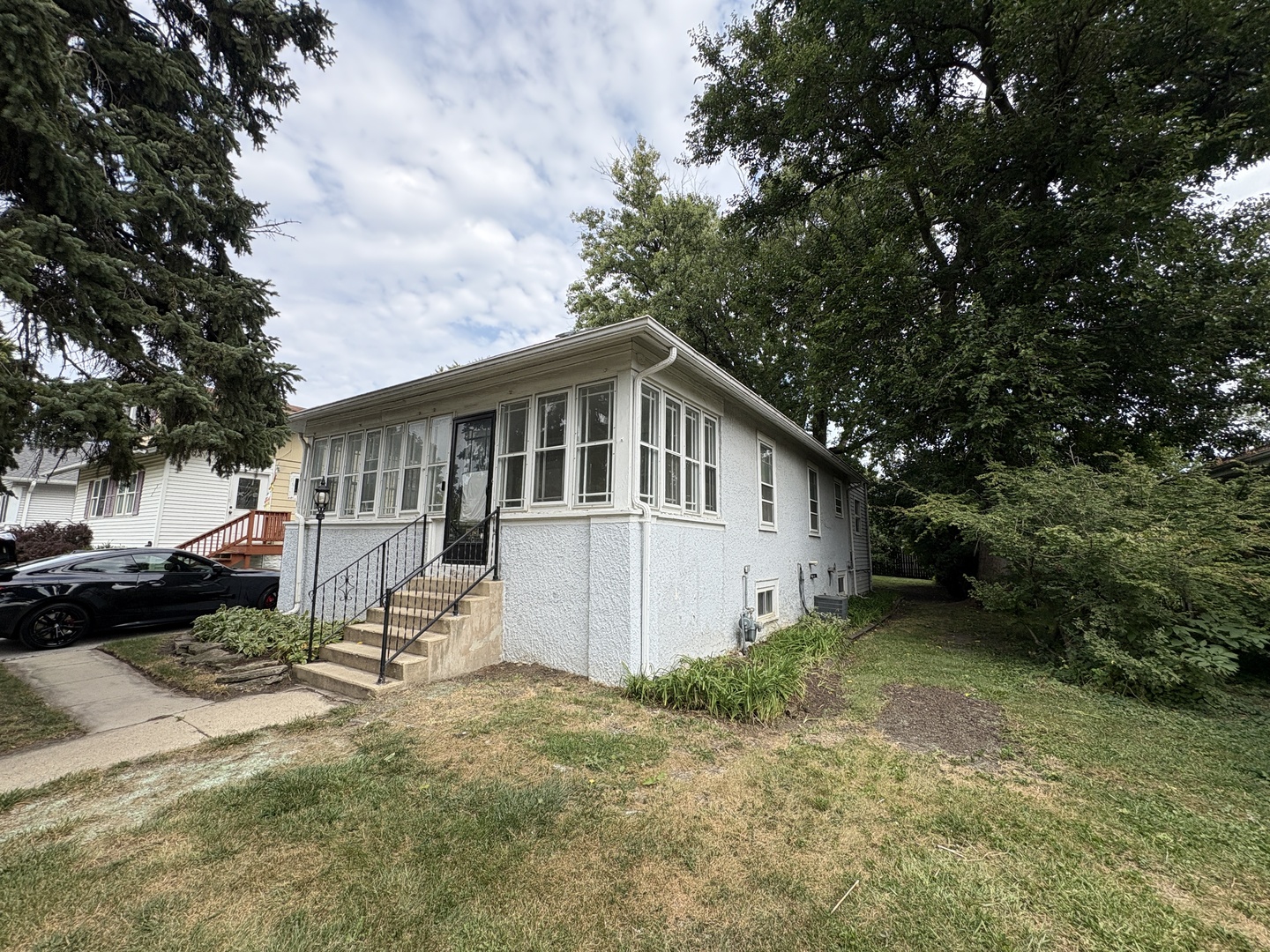237 S Villa Ave, Elmhurst, IL 60126 - MLS 12471386 - Coldwell Banker
