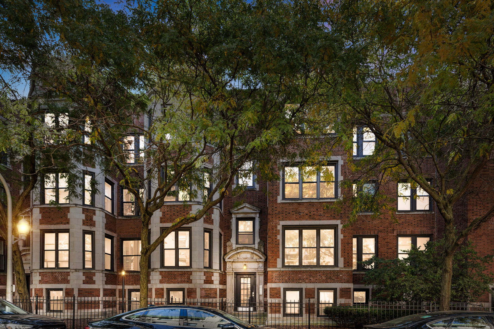 945 W Gordon Terrace #2W, Chicago, IL 60613 - MLS 12485243 - Coldwell ...