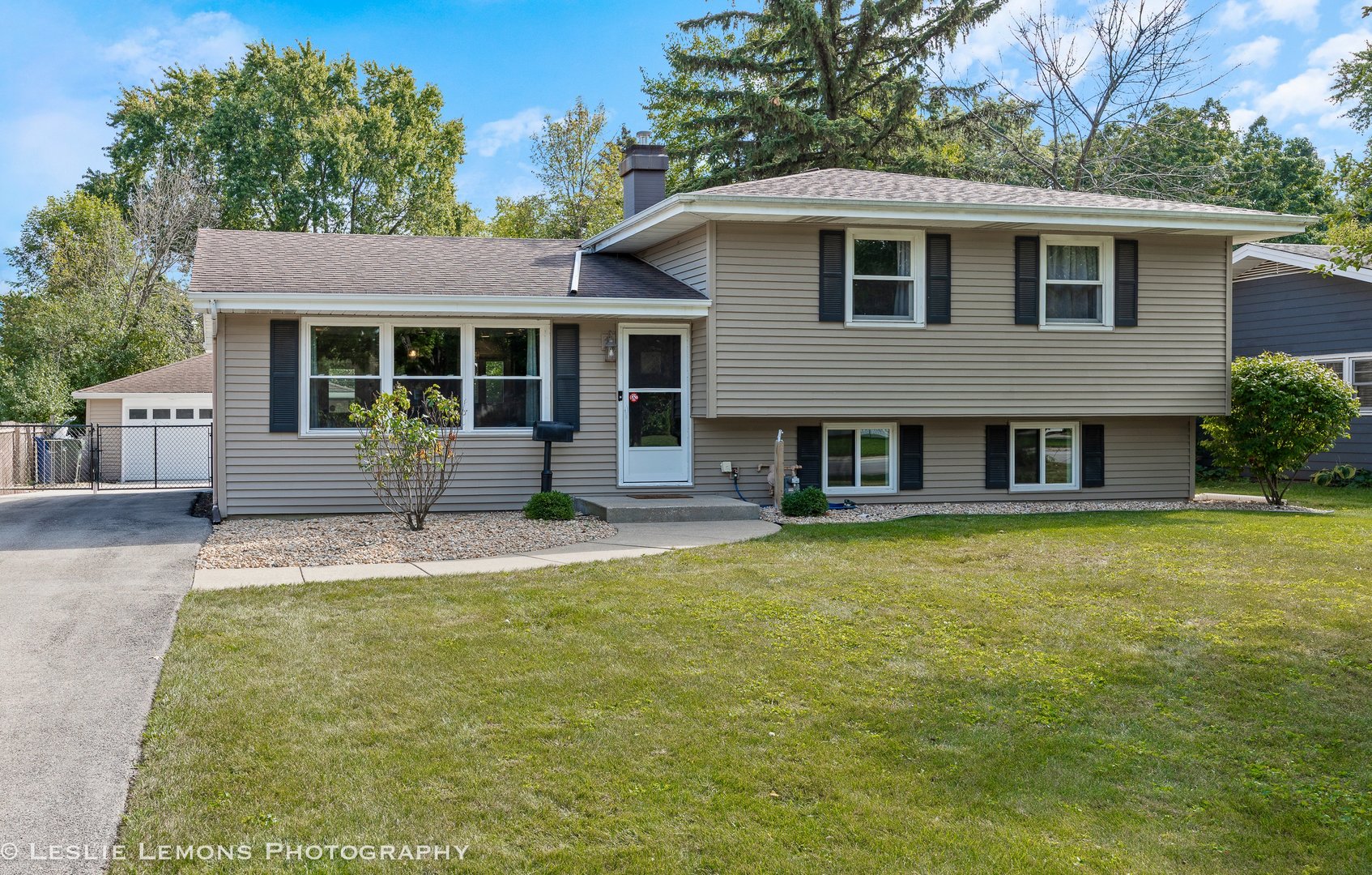 132 Robin Hill Dr, Naperville, IL 60540 - MLS 12496065 - Coldwell Banker