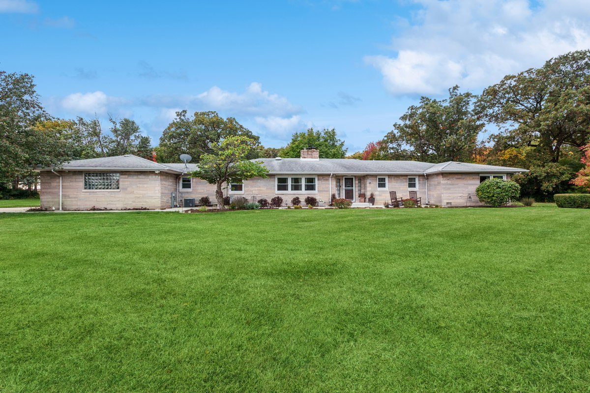 14530 Forest Ln, Lockport, IL 60441 - MLS 12499054 - Coldwell Banker