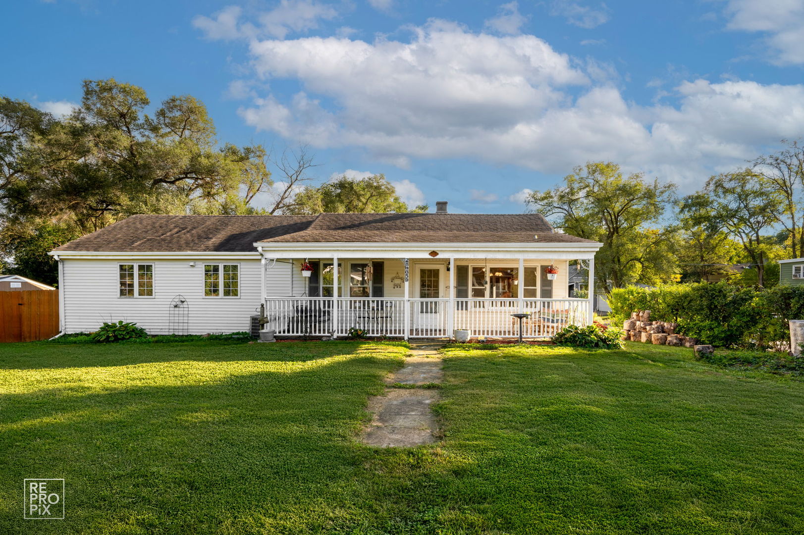 28W659 Lester St, West Chicago, IL 60185 - MLS 12505638 - Coldwell Banker