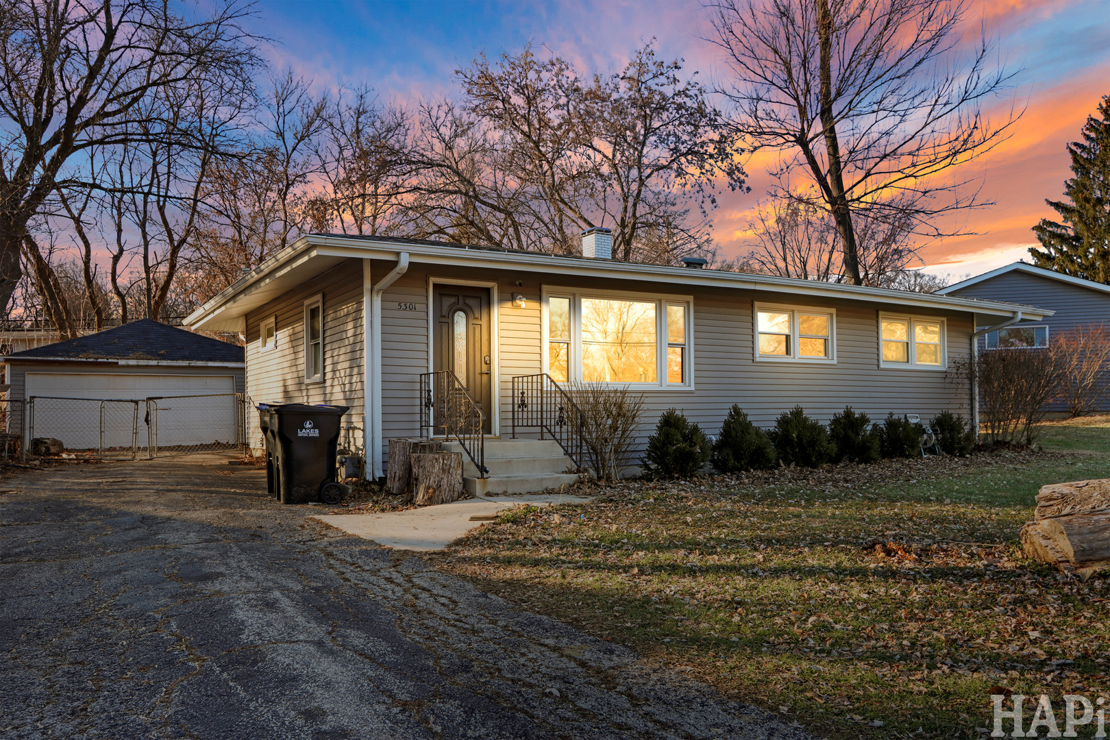 5301 Pistakee Dr, McHenry, IL 60051 - MLS 12539718 - Coldwell Banker