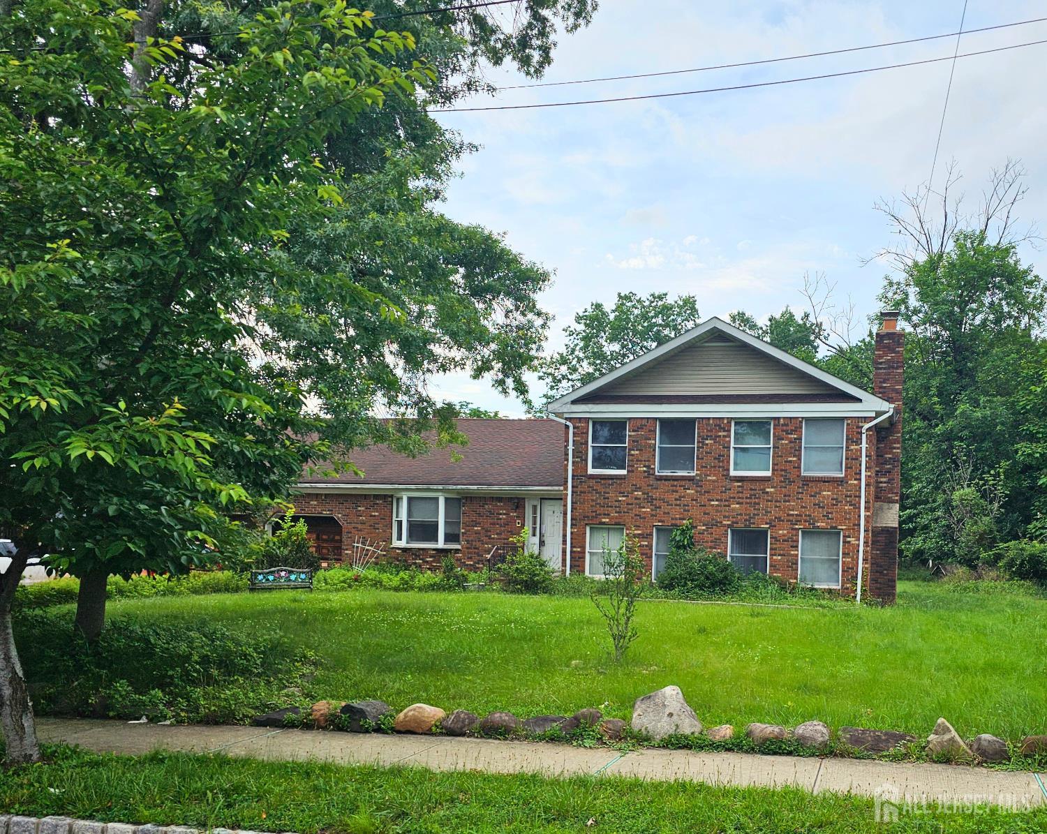 56 School St, Piscataway Township, NJ 08854 - MLS 2515414R - Coldwell ...