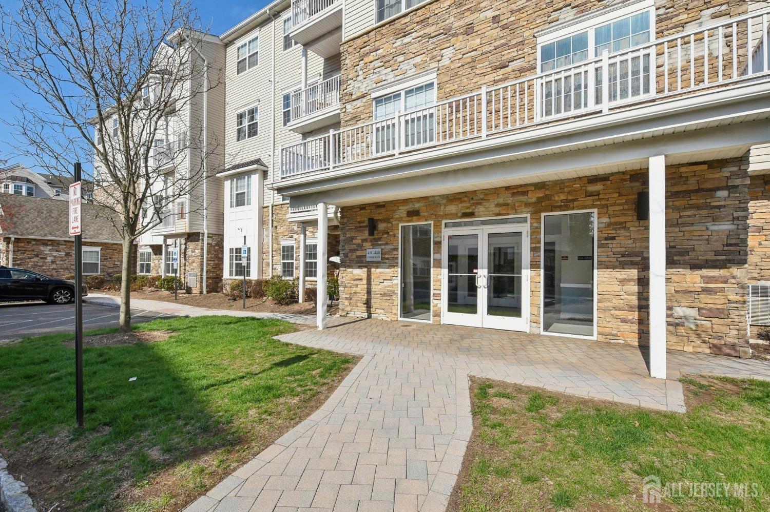 424 Tower Blvd, Piscataway Township, NJ 08854 - MLS 2511000R - Coldwell ...