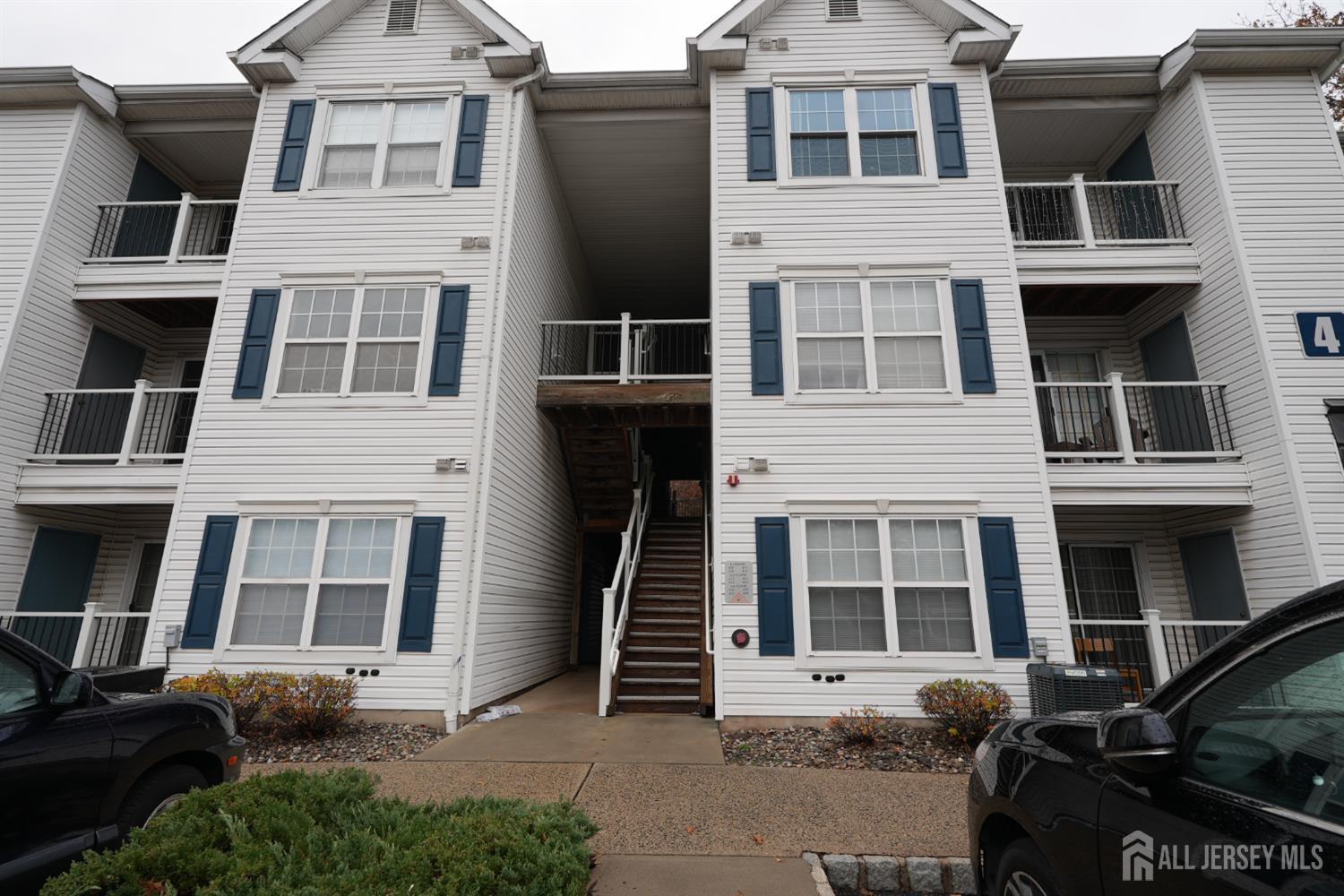 421 Waterford Dr, Edison, NJ 08817 - MLS 2607805R - Coldwell Banker