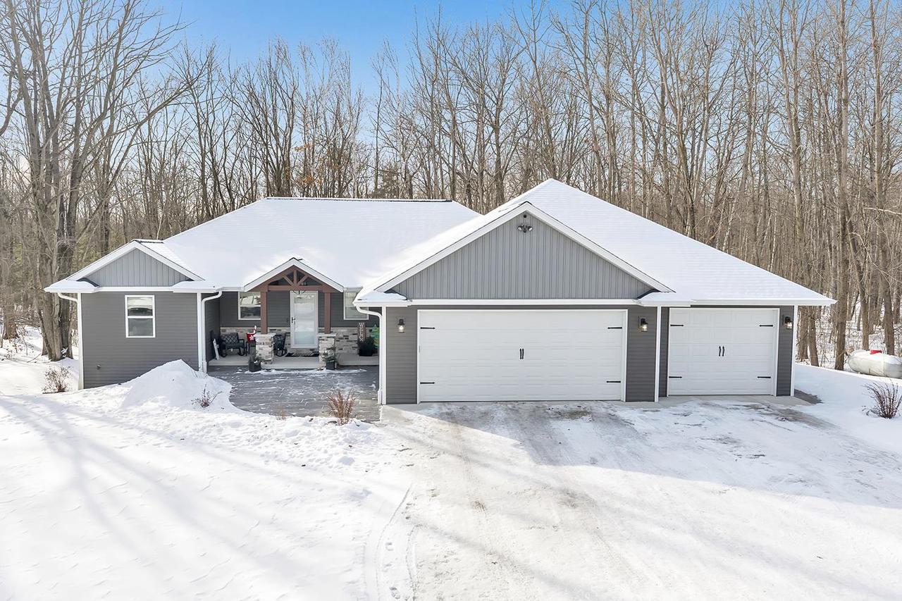 5887 State Hwy 22, Lena, WI 54139 - MLS 50320706 - Coldwell Banker