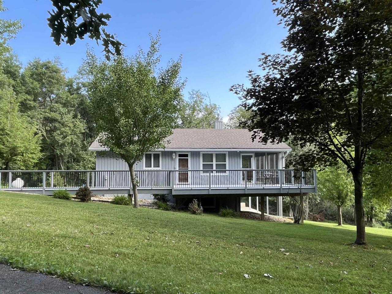 17613 Hidden Valley Ln, Argyle, WI 53504 - MLS 1996532 - Coldwell Banker