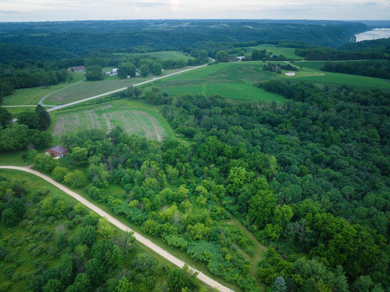 58877 Sudden Valley View Dr, Eastman, WI 54626 - MLS 2001734 - Coldwell ...